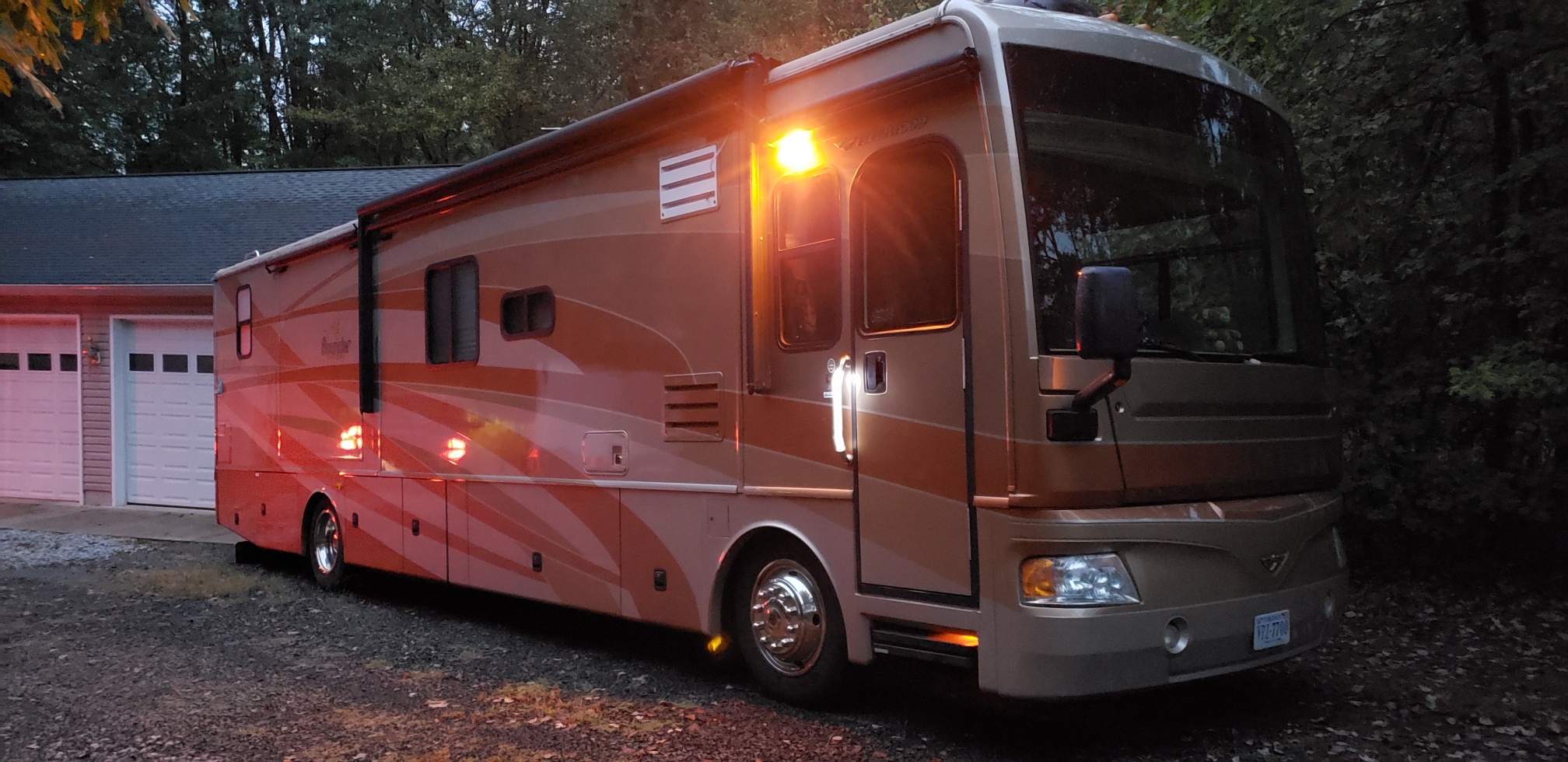 2008 Bounder 38F